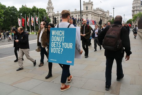UK General Election, London, UK - 08 Jun 2017 Stock Pictures, Editorial ...