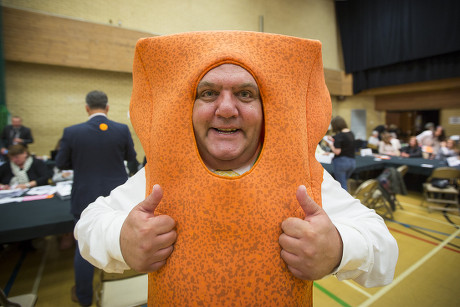 Candidate Mr Fish Finger Counting Starts Editorial Stock Photo - Stock ...