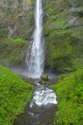 64 Multnomah falls Stock Pictures, Editorial Images and Stock Photos ...