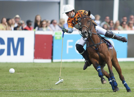 Charlie Wooldridge 1 Whitley Neill Team Editorial Stock Photo - Stock ...