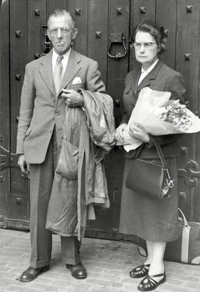 Arthur Neilson Pictured His Wife Elizabeth Editorial Stock Photo ...