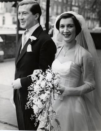 Geoffrey William Hawkingsbyass Jennifer Low - Foto de stock de ...