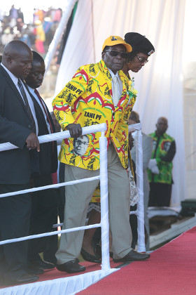 Zimbabwean President Robert Mugabe Yellow Cap Editorial Stock Photo ...