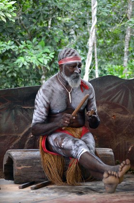 Yirrganydji Aboriginal Man Play Aboriginal Music Editorial Stock Photo ...