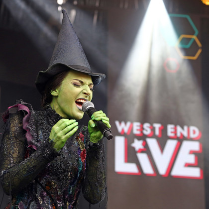 Cast Wicked Performing West End Live Editorial Stock Photo - Stock ...