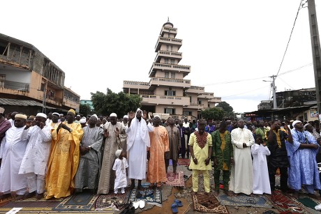 Ivorian Muslims Pray Mosque During Eid Editorial Stock Photo - Stock ...
