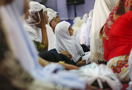 Myanmar Muslims Attend Eid Alfitr Morning Editorial Stock Photo - Stock ...