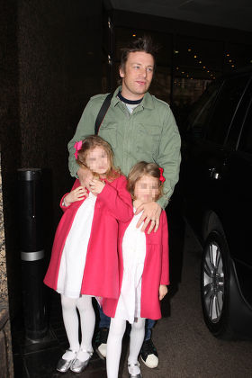 Jamie Oliver Arriving Portland Hospital His Editorial Stock Photo ...