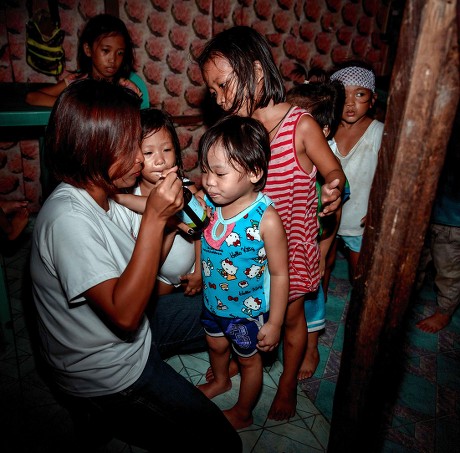 Happyland slum, Manila, Philippines - 27 Jun 2017 Stock Pictures ...