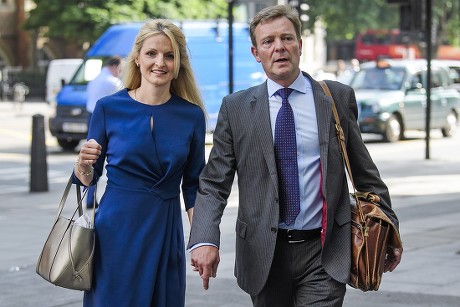 Conservative Mp Craig Mackinlay Arrives Westminster Editorial Stock ...