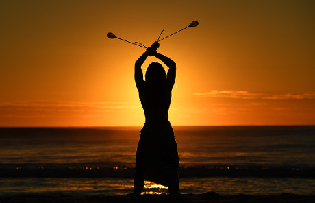 Swings Poi Surfers Paradise Beach On Editorial Stock Photo - Stock ...