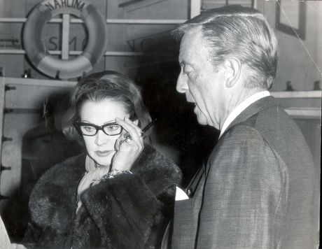 94 Robert helpmann Stock Pictures, Editorial Images and Stock Photos ...