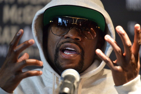 Professional Boxer Floyd Mayweather Jr During Editorial Stock Photo ...