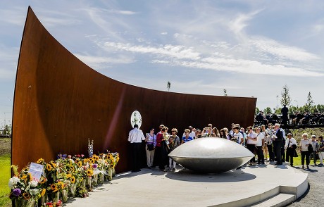 Relatives Attend Unveiling Ceremony National Monument Editorial Stock ...