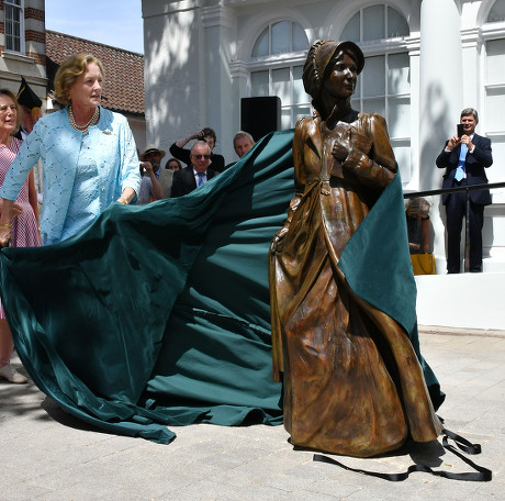Jane Austen sculpture unveiling photocall, Basingstoke, UK - 18 Jul ...