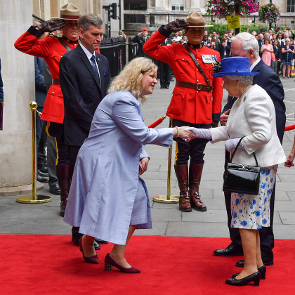 Hrh Queen Elizabeth Ii Editorial Stock Photo - Stock Image | Shutterstock