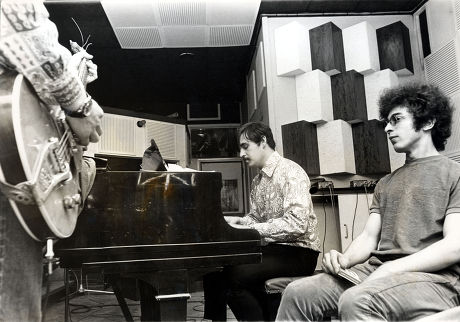 obituary - procol harum lyricist keith reid Stock Photos (Exclusive ...