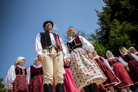 Members Ethnic Hungarian Szekler Dance Group Editorial Stock Photo ...