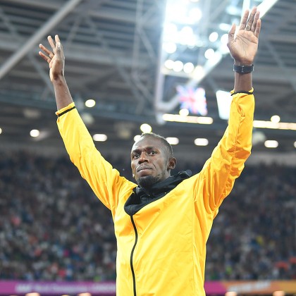 Usain Bolt Hugs His Parents Editorial Stock Photo - Stock Image ...