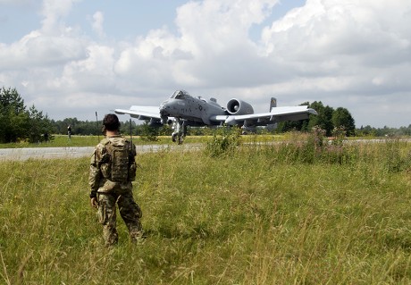Us Air Force Attack Aircraft A10 Editorial Stock Photo - Stock Image ...