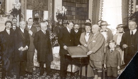 Alfred Harmsworth Lord Northcliffe Presentation Hall Editorial Stock ...