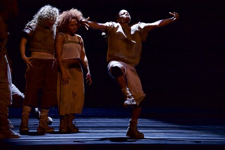 Dancers Perform Blak Whyte Grey Galvanising Editorial Stock Photo ...