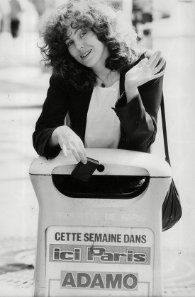 Sandra Barwick Daily Mail Journalist Paris Editorial Stock Photo ...