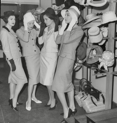 20,000 1950s fashion Stock Pictures, Editorial Images and Stock Photos ...