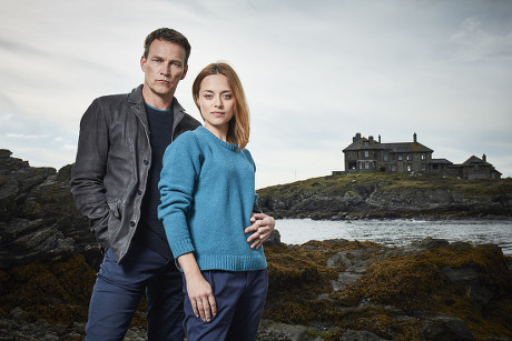 'Safe House' TV Series - Sep 2017 Stock Pictures, Editorial Images and ...
