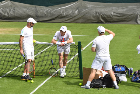 imágenes de Andy Murray hip injury, Wimbledon, London, UK - 30 Jun 2017 ...