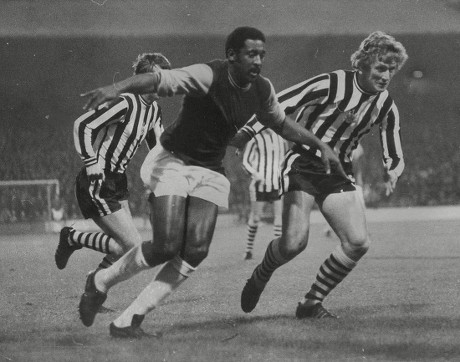 Clyde Best C West Ham United Editorial Stock Photo - Stock Image ...