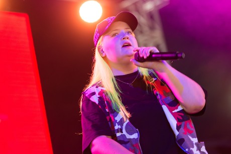 Alma Performing Alma Stage Name Almasofia Editorial Stock Photo - Stock ...