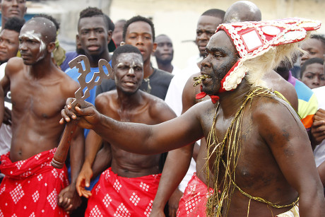 Ivorian Men Dance Parade During Generation Editorial Stock Photo ...
