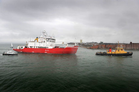 Flooddamaged Royal Navy Ice Patrol Ship Editorial Stock Photo - Stock ...