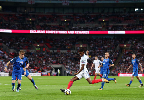Marcus Rashford England Crosses Ball Editorial Stock Photo - Stock ...