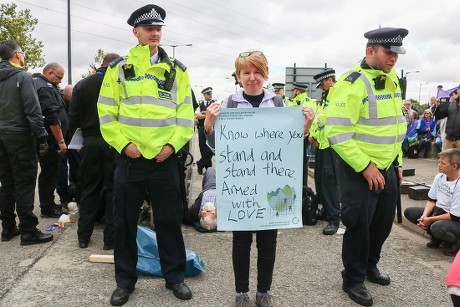 Peace Campaigners Quaker Groups Gather Outside Editorial Stock Photo ...