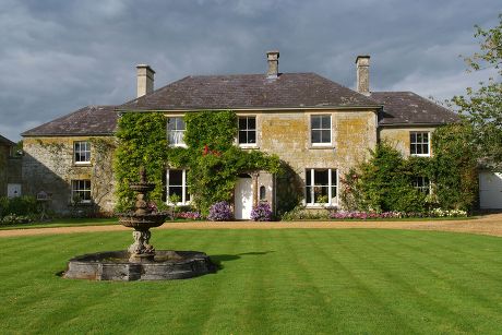 Julian Bream at home at Broad Oak House, Semley, Wiltshire, Britain ...