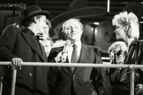 'The Tube' TV show, UK Stock Pictures, Editorial Images and Stock ...