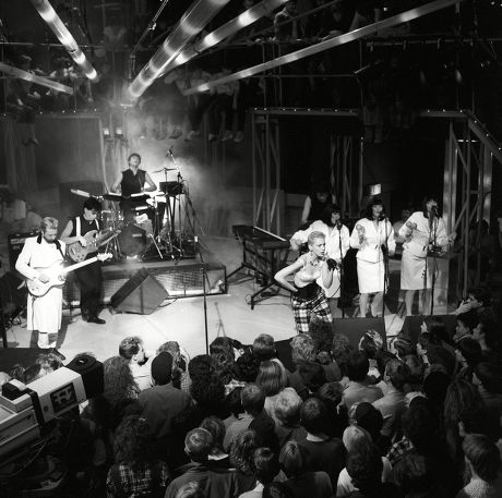 'The Tube' TV show, UK Stock Pictures, Editorial Images and Stock ...