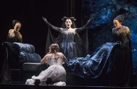 Siobhan Stagg Pamina Sabine Devieilhe Queen Editorial Stock Photo ...