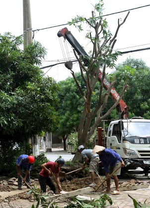 250 Mess workers Stock Pictures, Editorial Images and Stock Photos ...