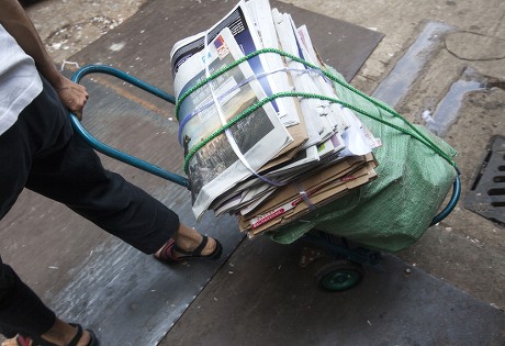 250 Piles of paper Stock Pictures, Editorial Images and Stock Photos ...