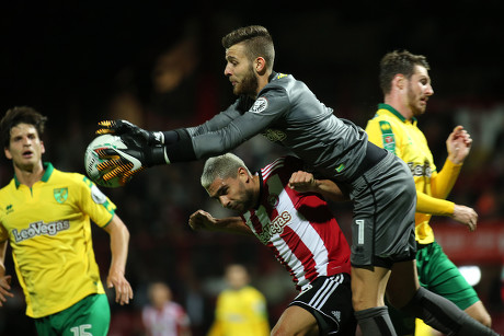 Norwich City Goalkeeper Angus Gunn Makes Editorial Stock Photo - Stock ...