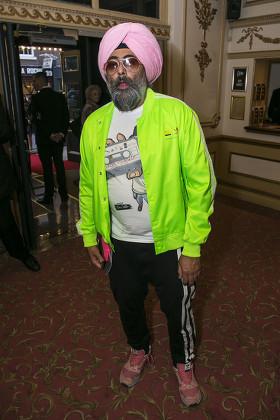 93 Neon yellow tracksuit Stock Pictures, Editorial Images and Stock ...