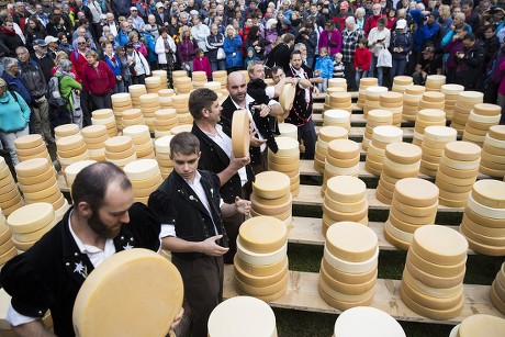 __COUNT__ Traditional 'Chaesteilet', cheese distribution amongg farmers ...