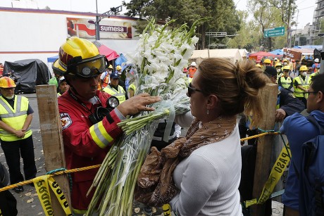 Woman Gives Flowers Member Rescue Crew Editorial Stock Photo - Stock ...