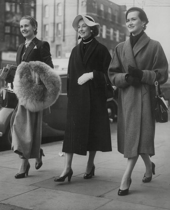63 1950s english fashion Stock Pictures, Editorial Images and Stock ...