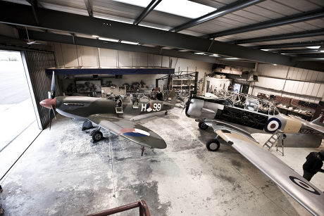 Cockpit Vickerssupermarine Mk Ix Spitfire Editorial Stock Photo - Stock ...