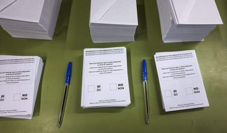 Ballot Papers Catalonia Referendum On Table Editorial Stock Photo ...