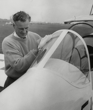 Pilot Peter Clifford Last Years Winner Editorial Stock Photo - Stock ...